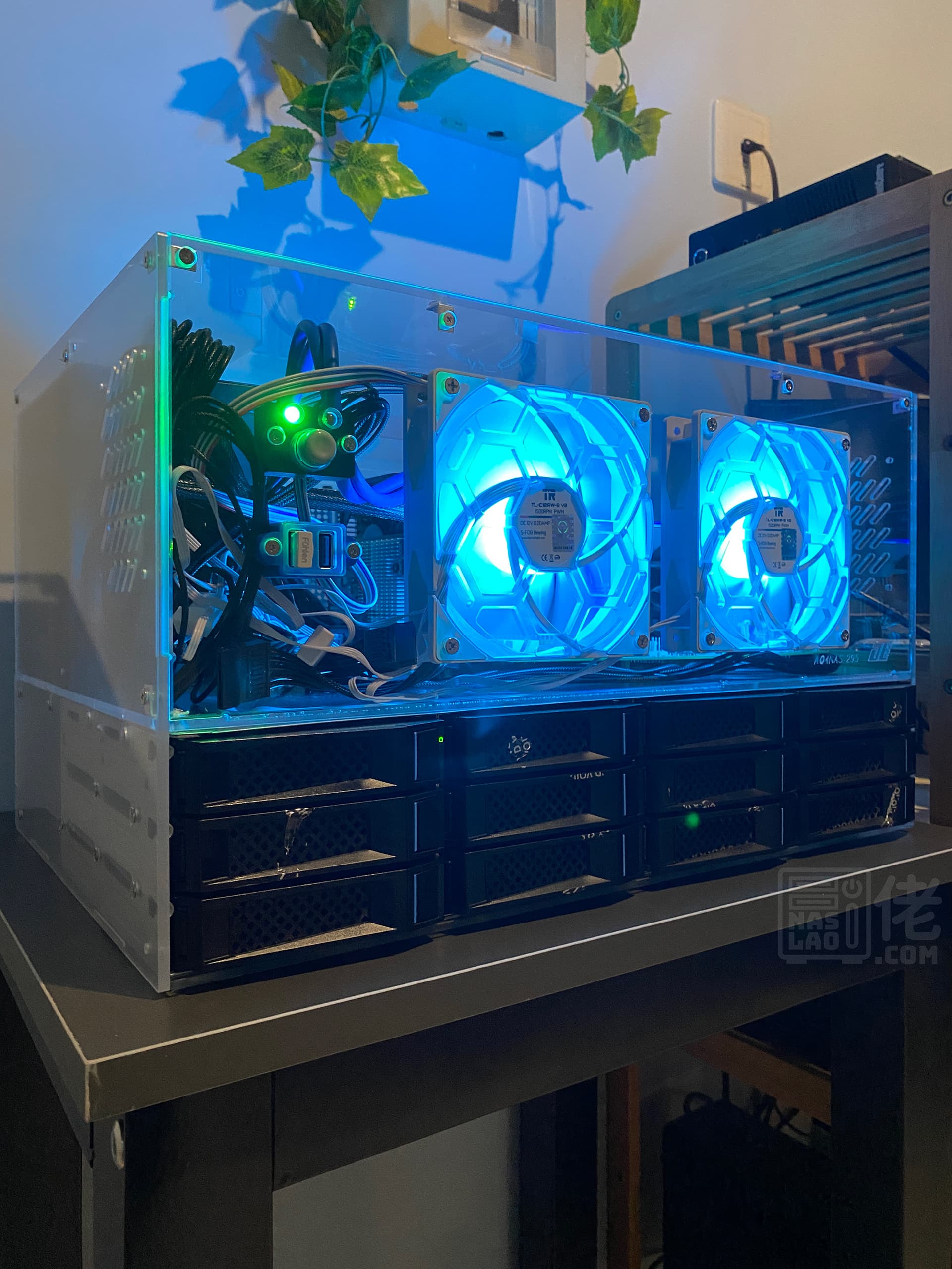 浪潮硬盘笼透明亚克力机箱组12盘位NAS - 常规 - NAS佬